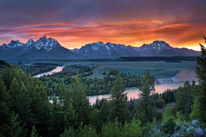 How To Tourist in Jackson Hole - Jackson Hole Traveler
